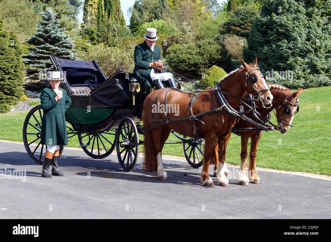 Landau carriage hi-res stock photography and images - Alamy