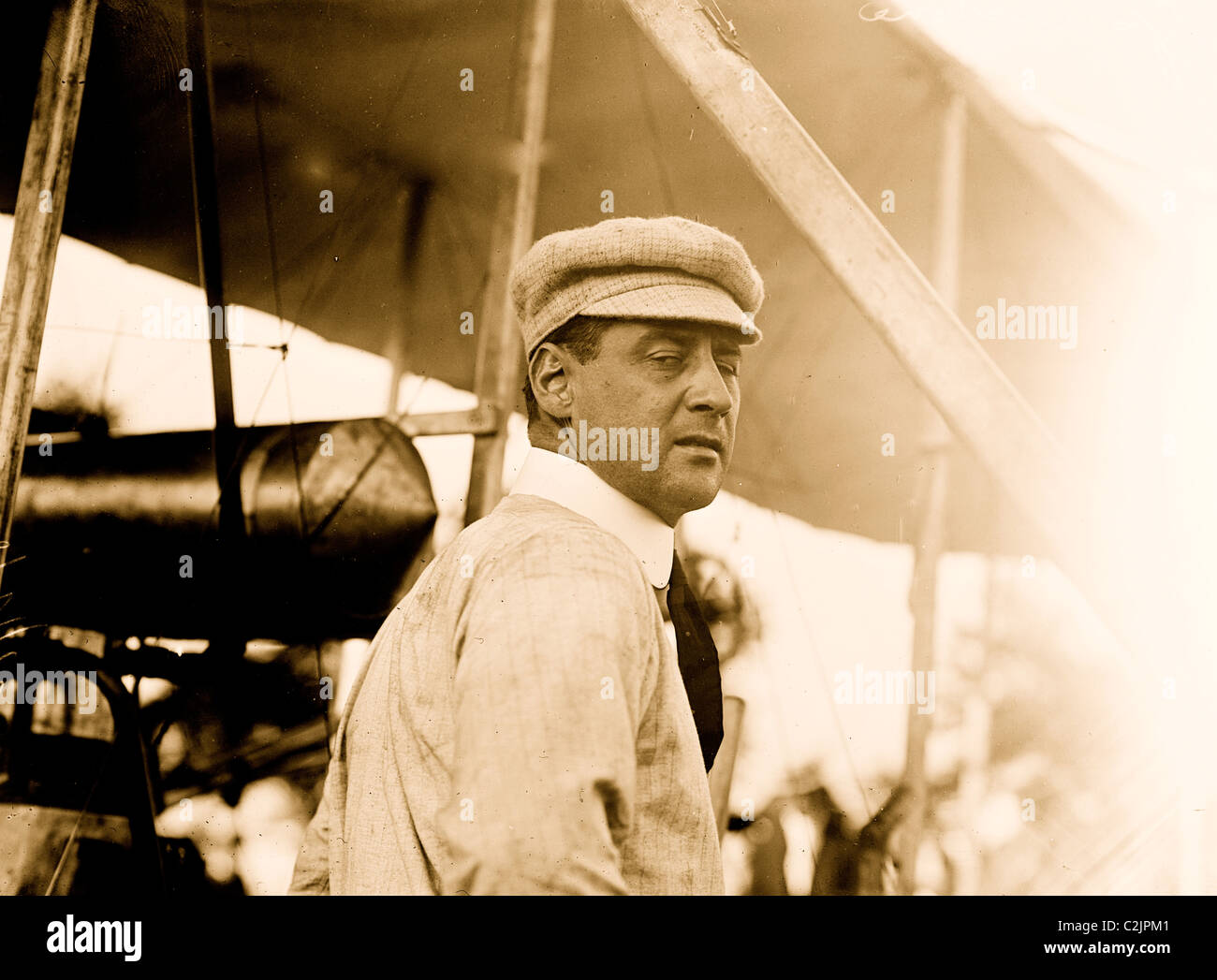 Ralph wright hi-res stock photography and images - Alamy