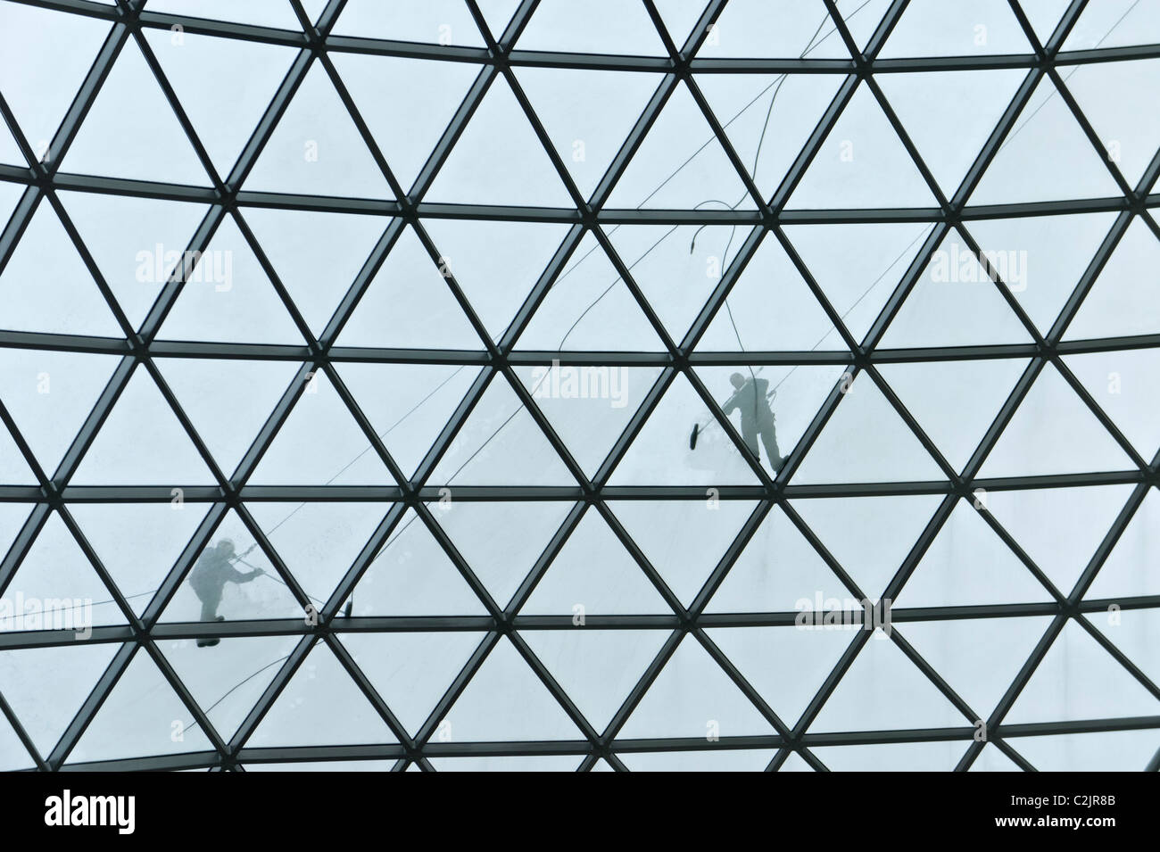 British museum london glass roof hi-res stock photography and images ...