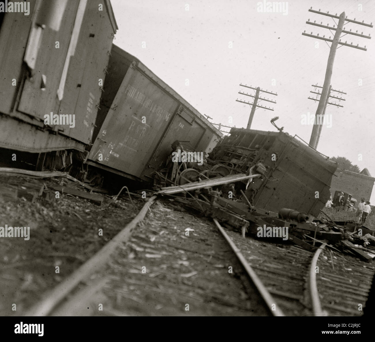 Railroad wreck hi-res stock photography and images - Alamy