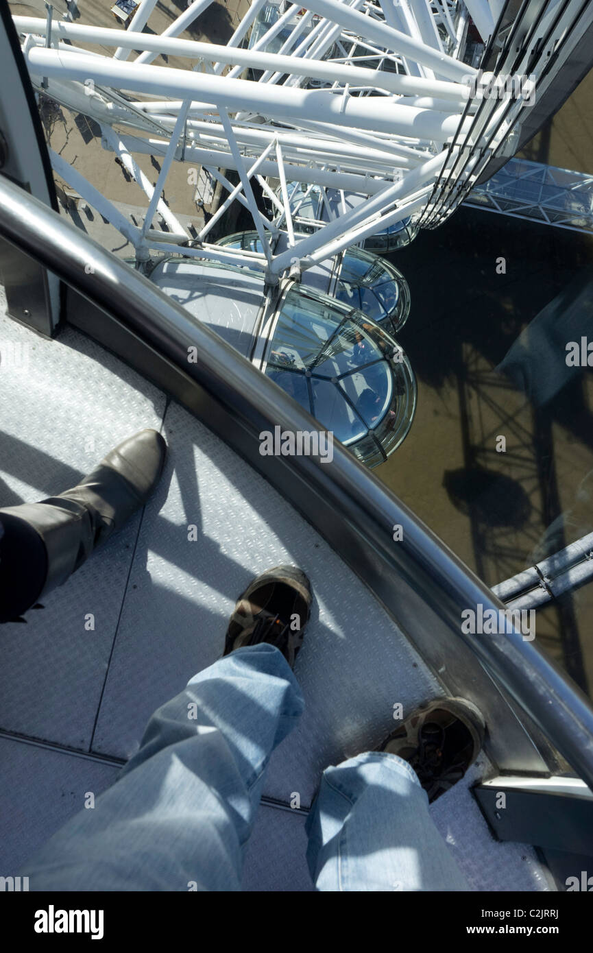 Inside london eye capsule hi-res stock photography and images - Alamy