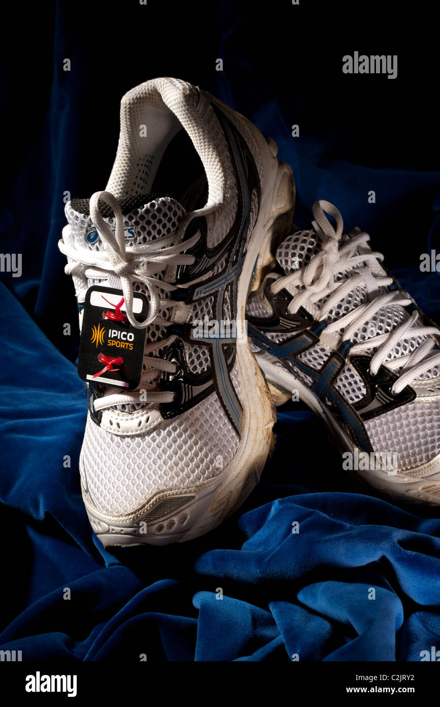 Chip timing hi-res stock photography and images - Alamy