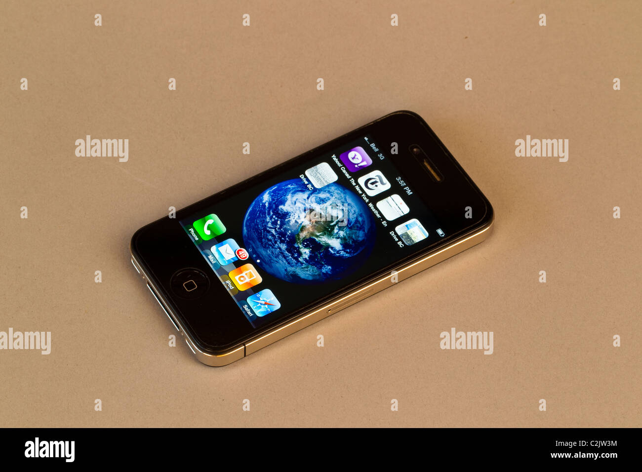 Iphone Earth High Resolution Stock Photography and Images - Alamy