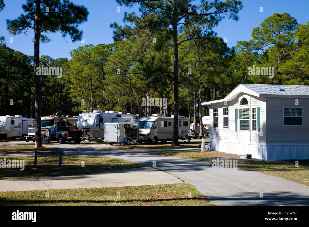 Encore's Sunshine Holiday Daytona RV Resort, Ormond Beach, FL Stock ...