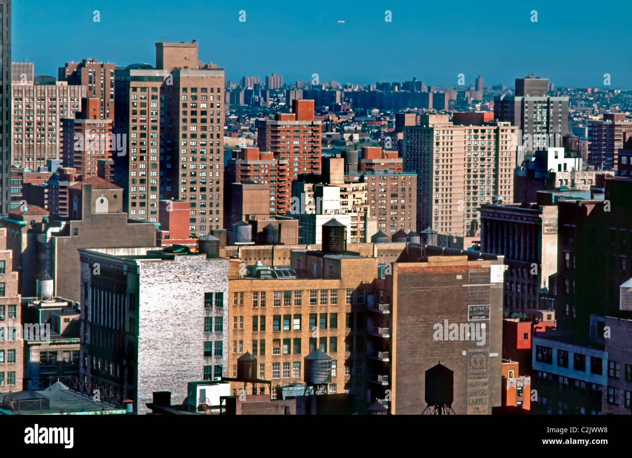 Buildings city scapes skylines us cities hi-res stock photography and ...