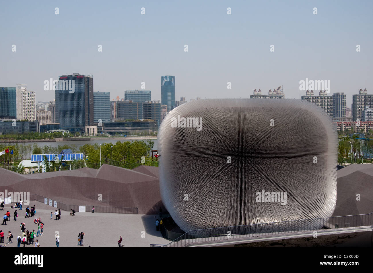 Shanghai World Expo 2010, UK Pavilion Stock Photo - Alamy