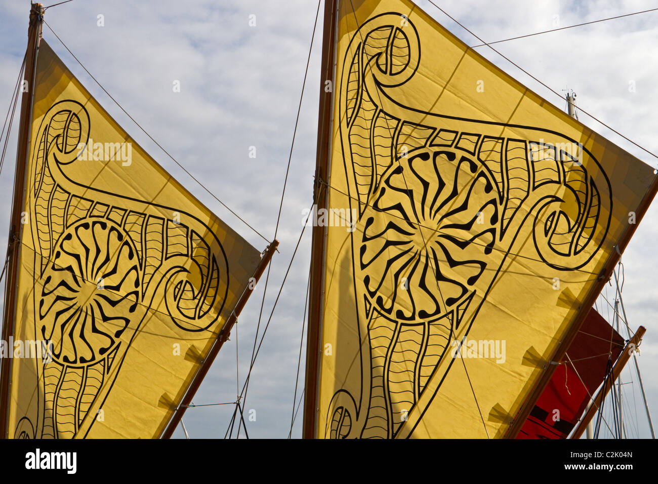 Fiji canoe traditional hi-res stock photography and images - Alamy