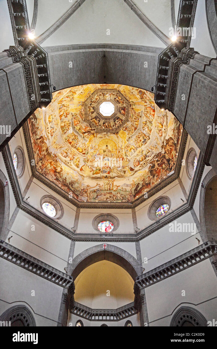 Florence dome brick interior hi-res stock photography and images - Alamy