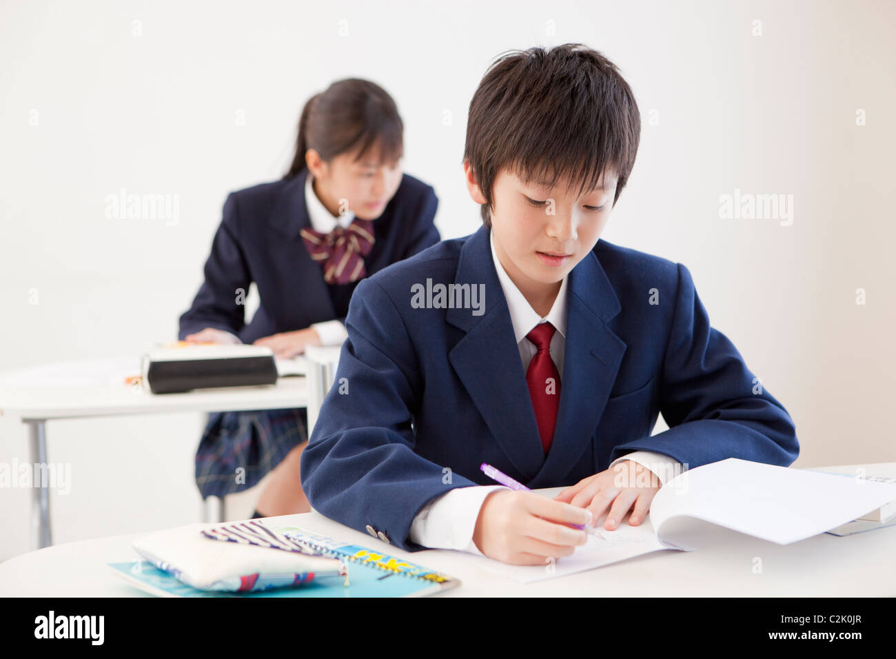 Japanese students japan studying hi-res stock photography and images ...