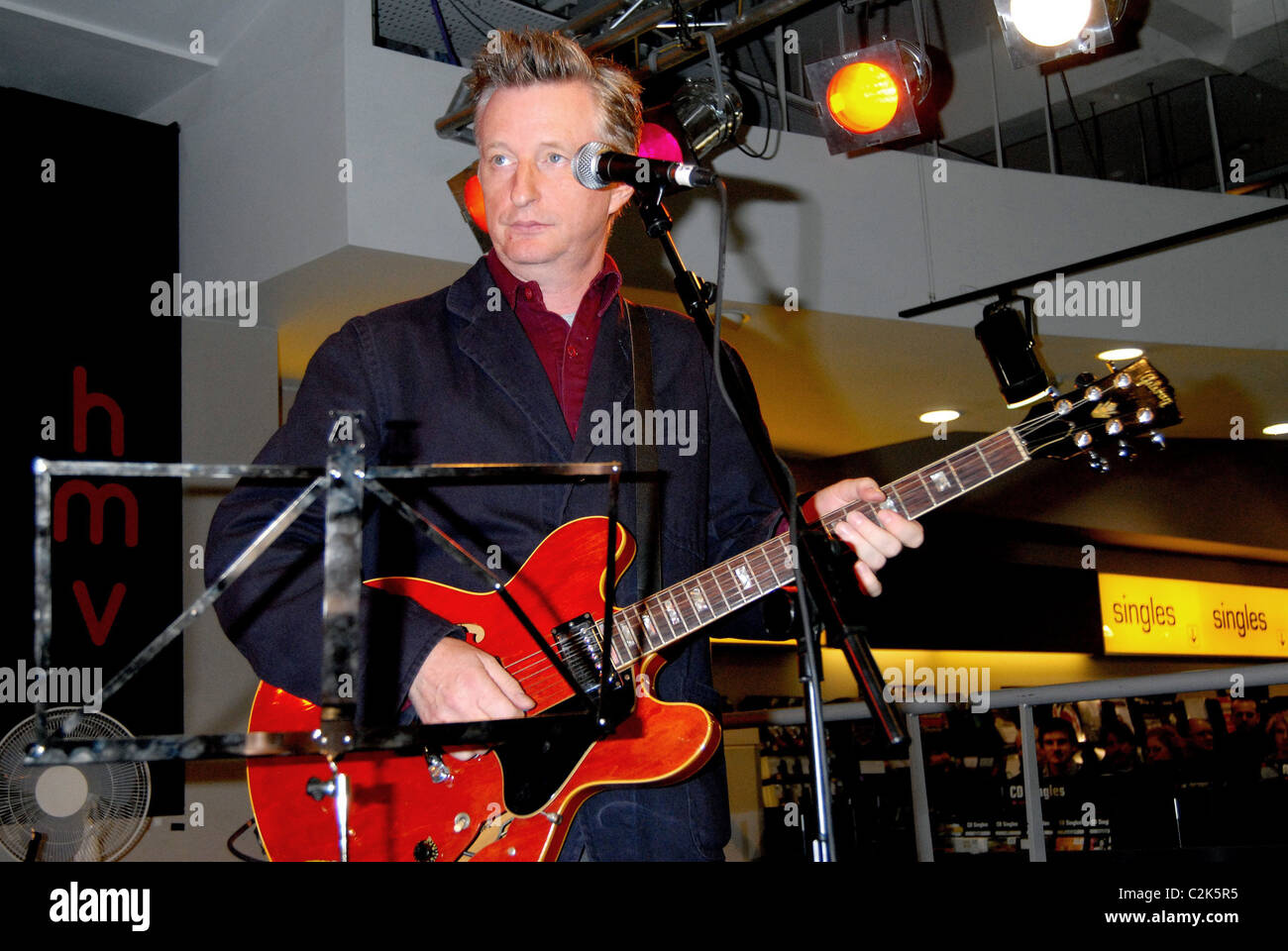 Billy Bragg Singer/Songwriters play songs from the last 50 years of the ...
