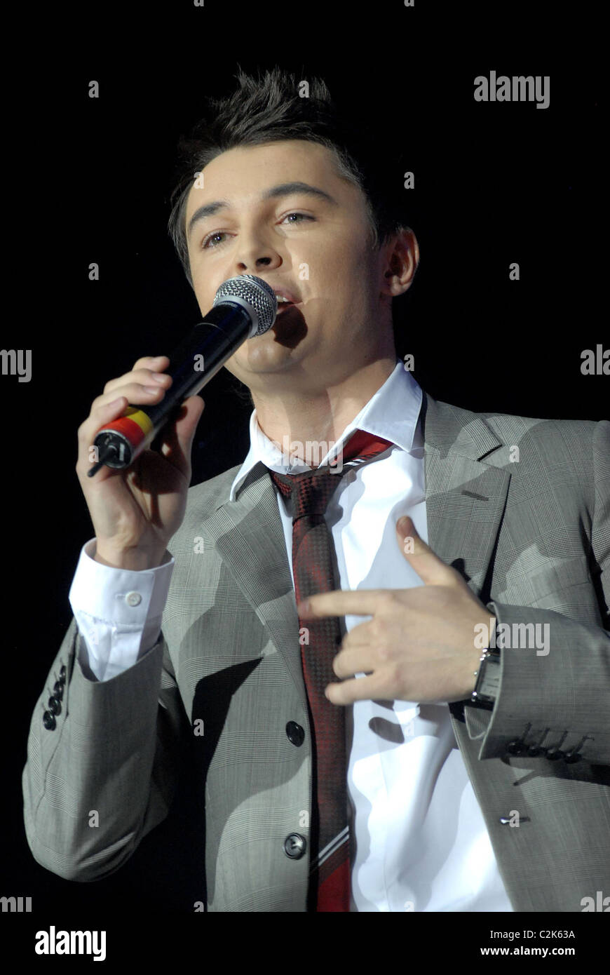 X Factor finalist, Leon Jackson performing at the 'X Factor Live' tour ...