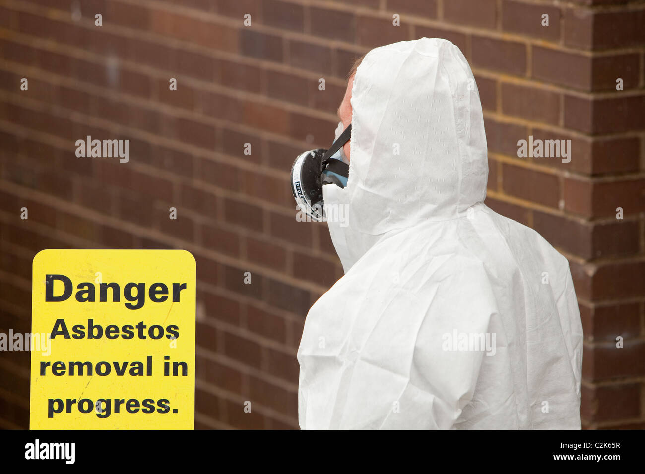 Asbestos man hi-res stock photography and images - Alamy