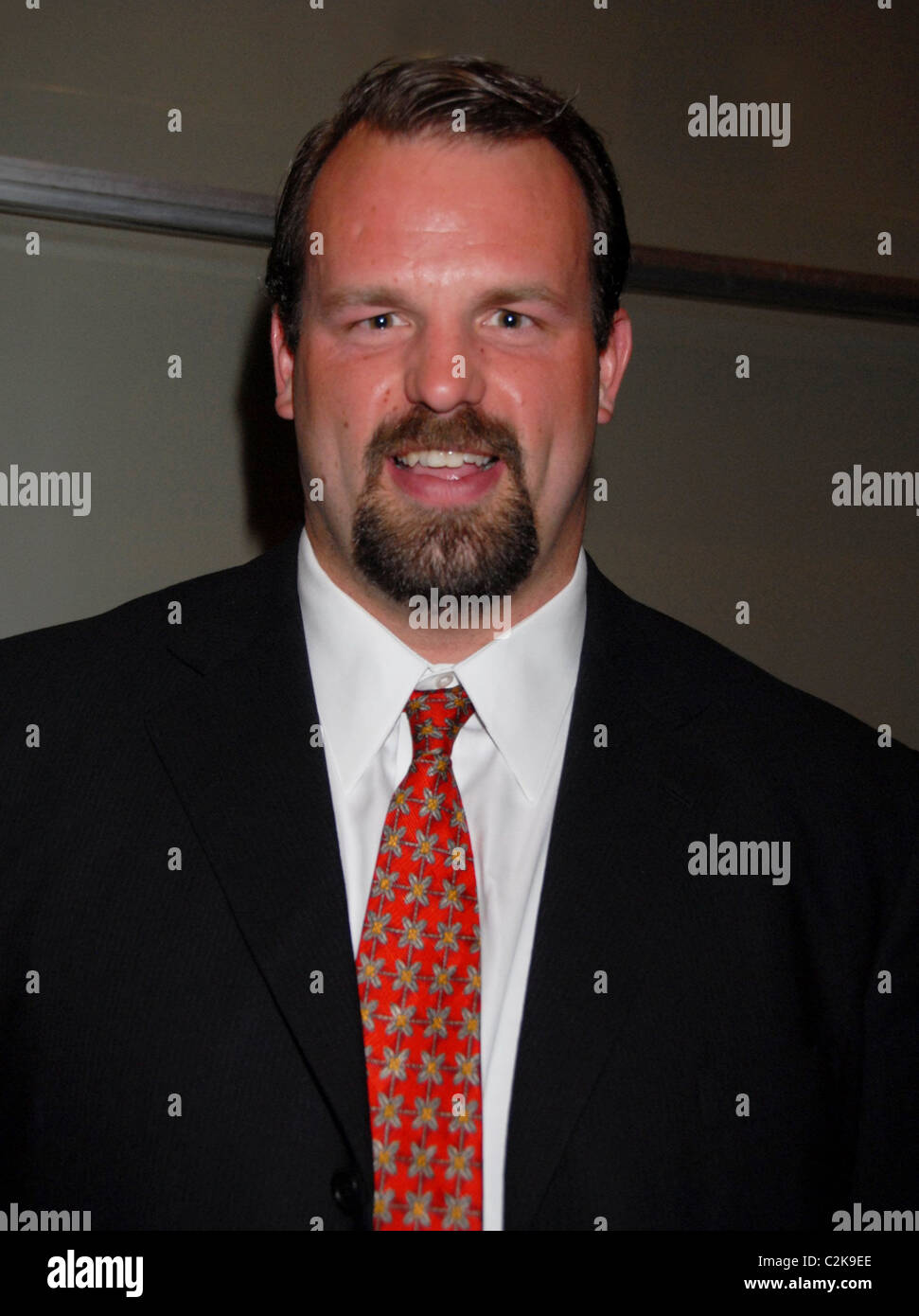 Jon Runyan, the offensive tackle for the Philadelphia Eagles 5th Annual ...