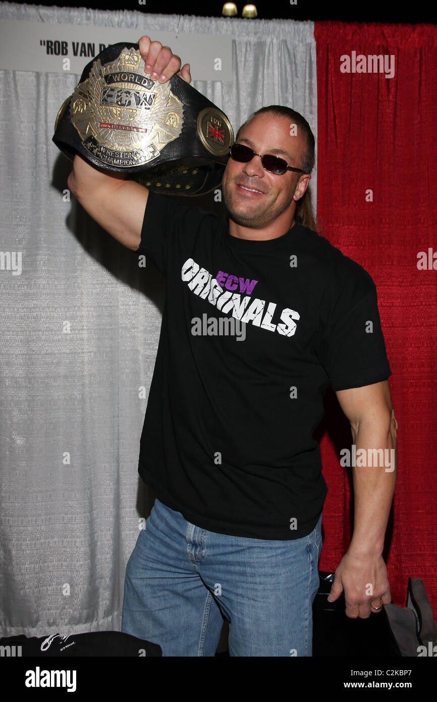 Rob van dam hi-res stock photography and images - Alamy