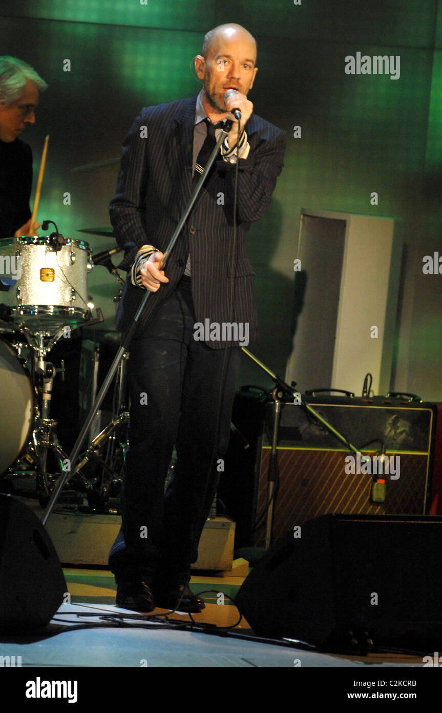 R.E.M appearing on an italian TV show Milan, Italy – 16.03.08 ...