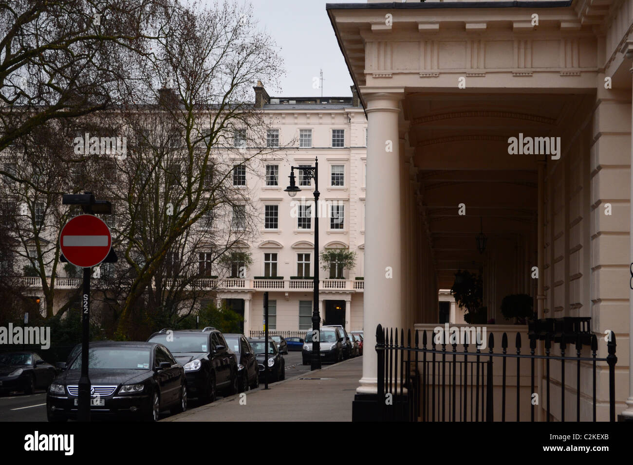 Luxury houses in Eaton Square, Belgravia, London, UK ARTIFEX LUCIS ...