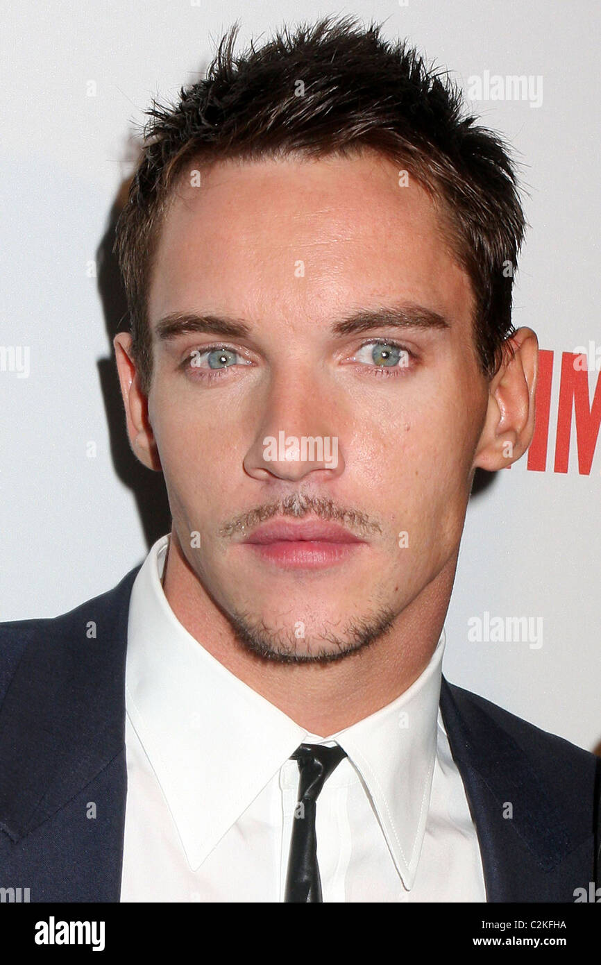 **File Photos** * RHYS MEYERS ARRESTED FOR AIRPORT RANT Irish actor ...