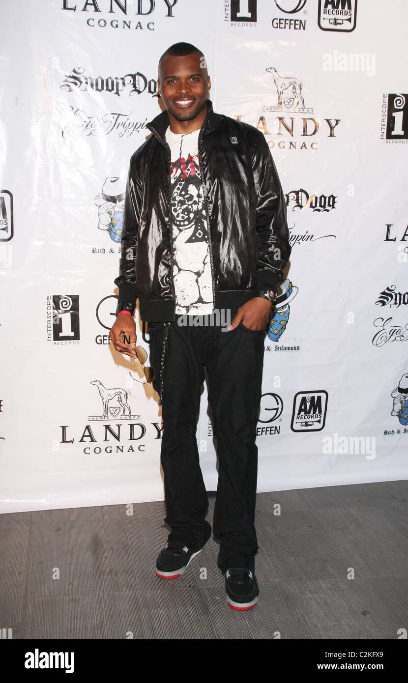 Chris Ball MySpace celebrates the release of Snoop Dogg's 'Ego Trippin ...