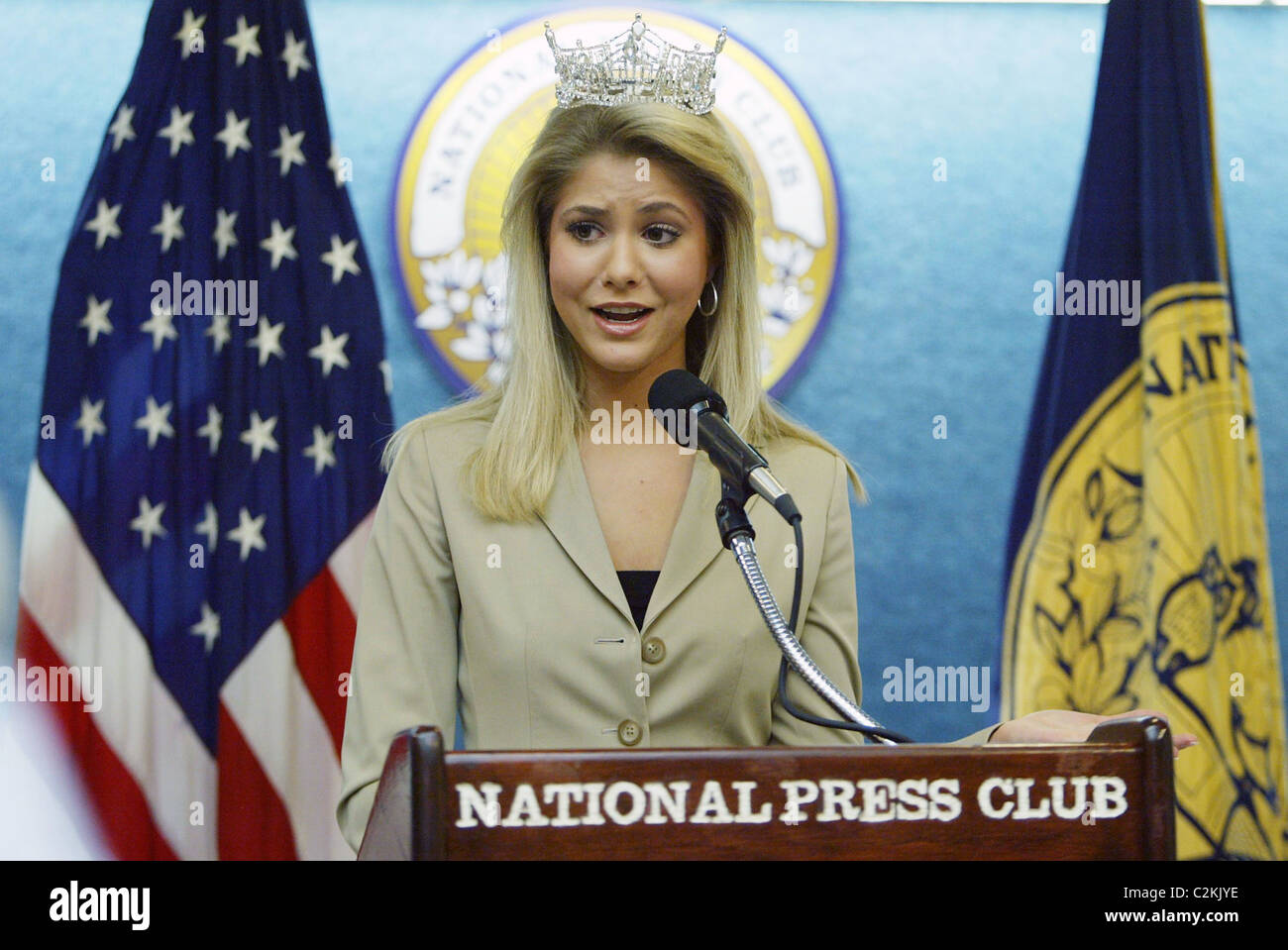 Miss America 2008 Kirsten Haglund discussing awareness of eating ...