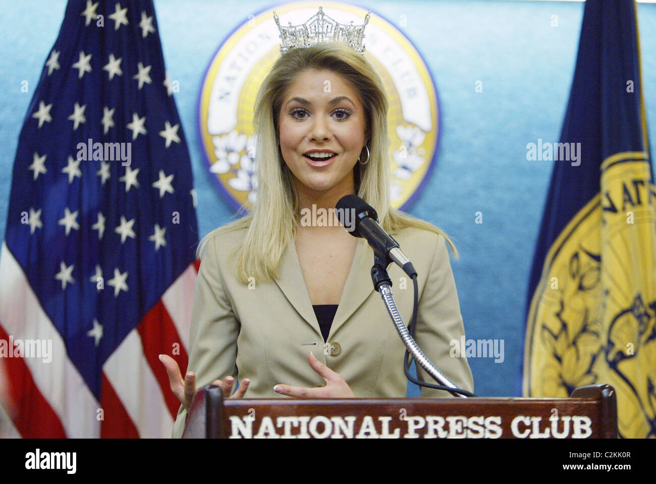 Miss America 2008 Kirsten Haglund discussing awareness of eating ...
