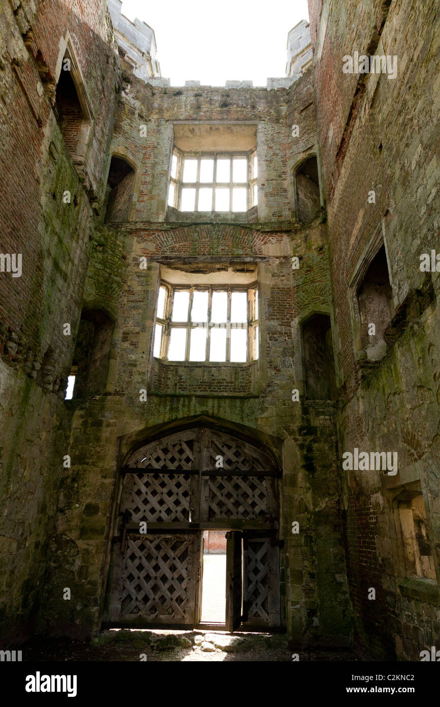 Wicket gate hi-res stock photography and images - Alamy