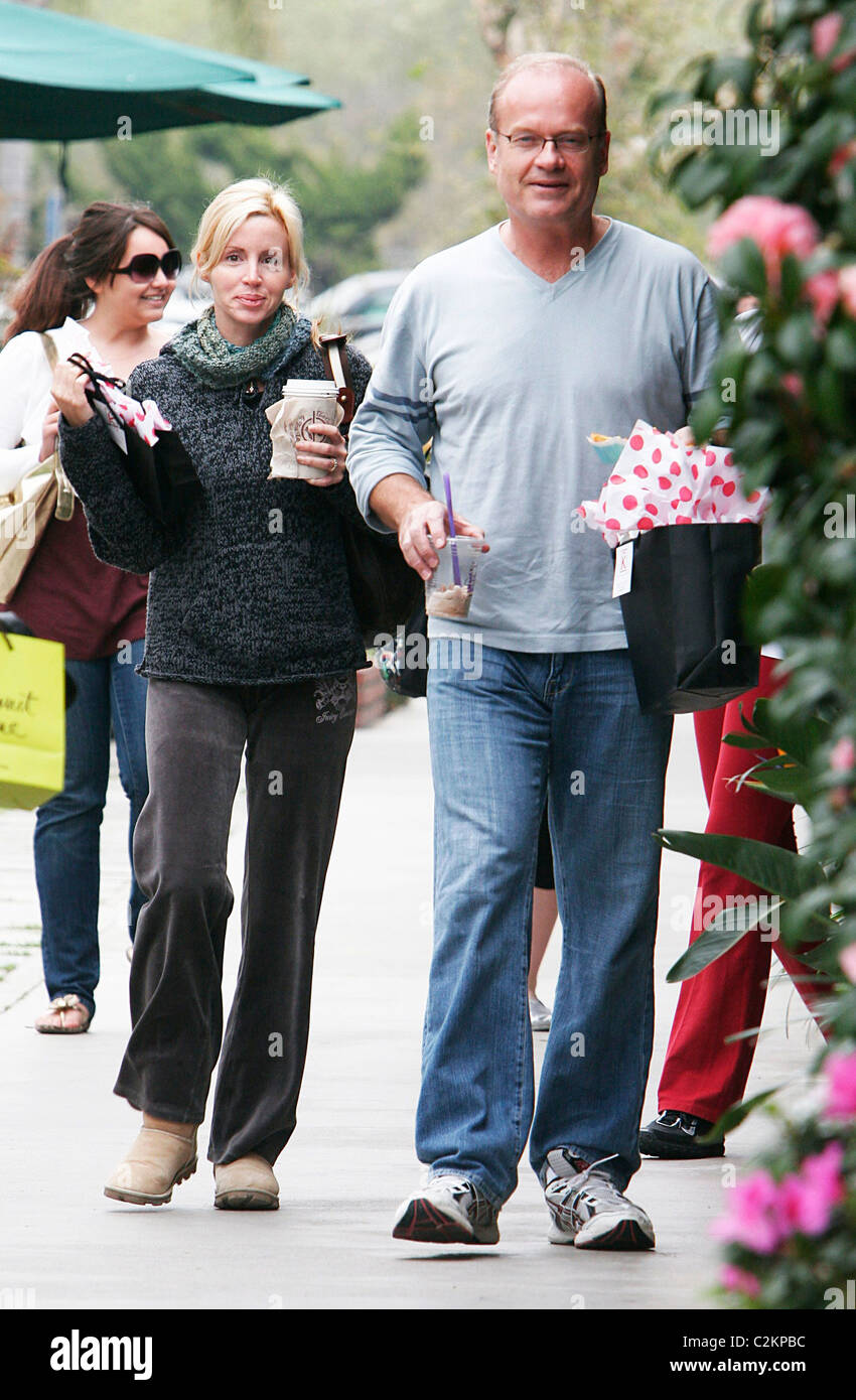 Kelsey grammer camille donatacci hi-res stock photography and images ...