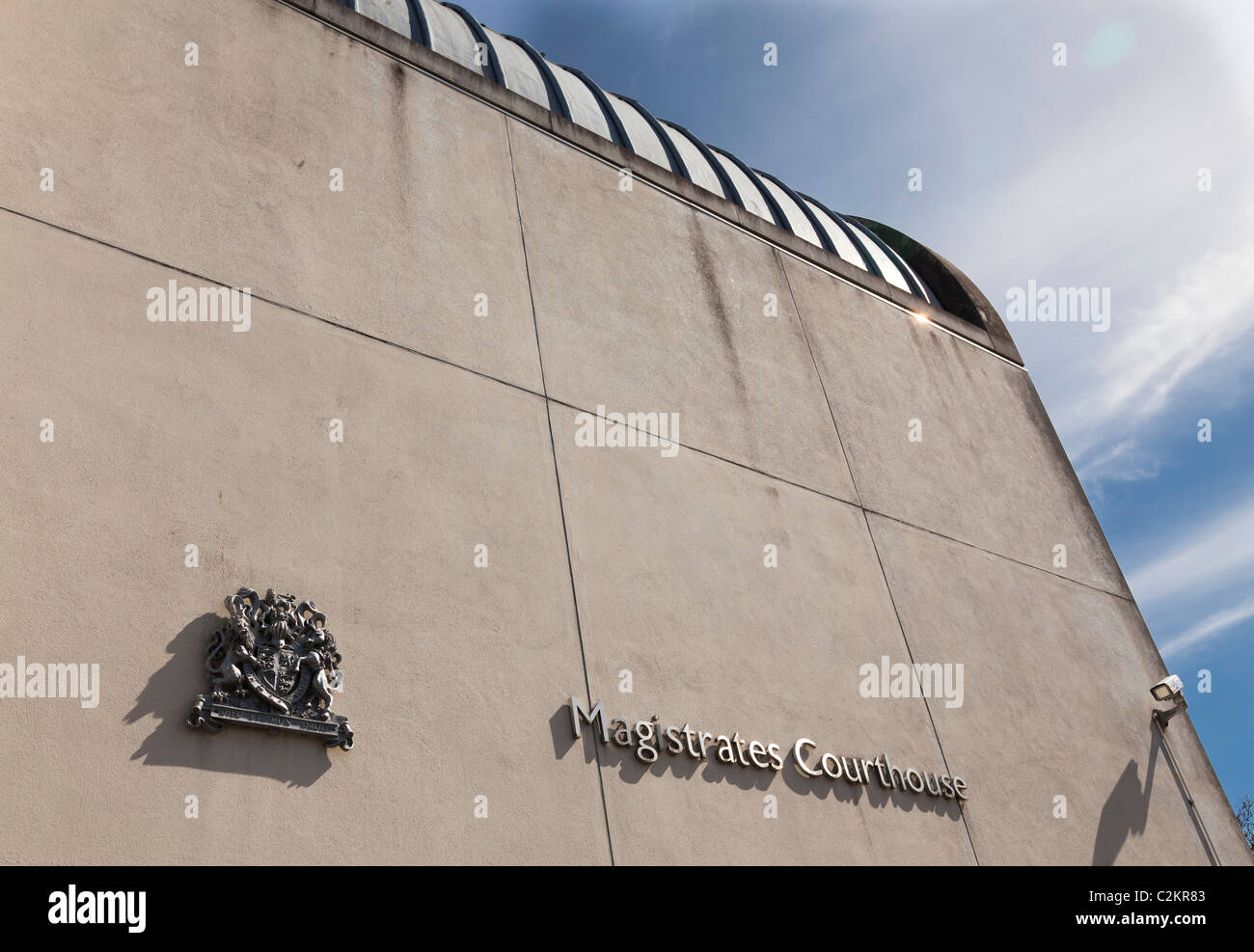 Magistrates court sign hi-res stock photography and images - Alamy