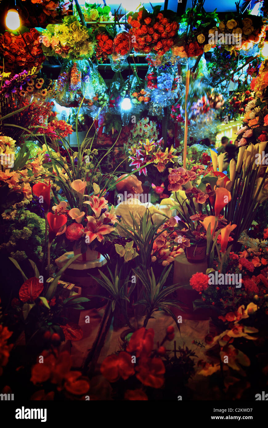 OLD FLOWER VENDOR Stock Photo - Alamy