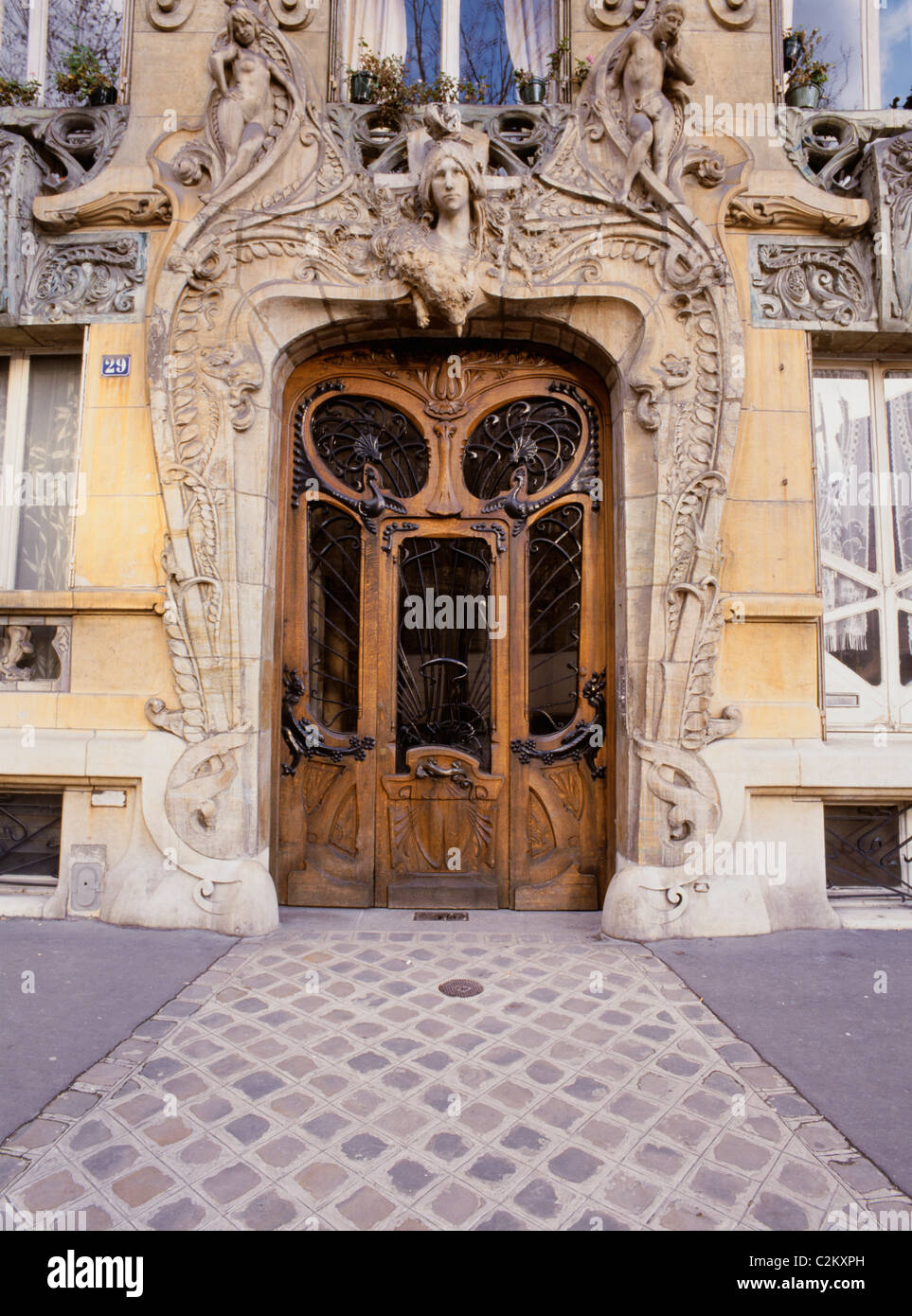 Rapp paris hi-res stock photography and images - Alamy