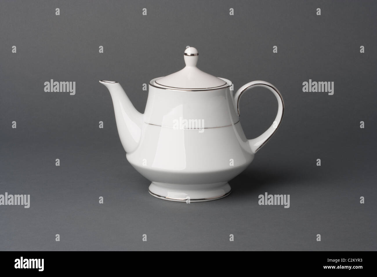 White china tea pot Stock Photo - Alamy