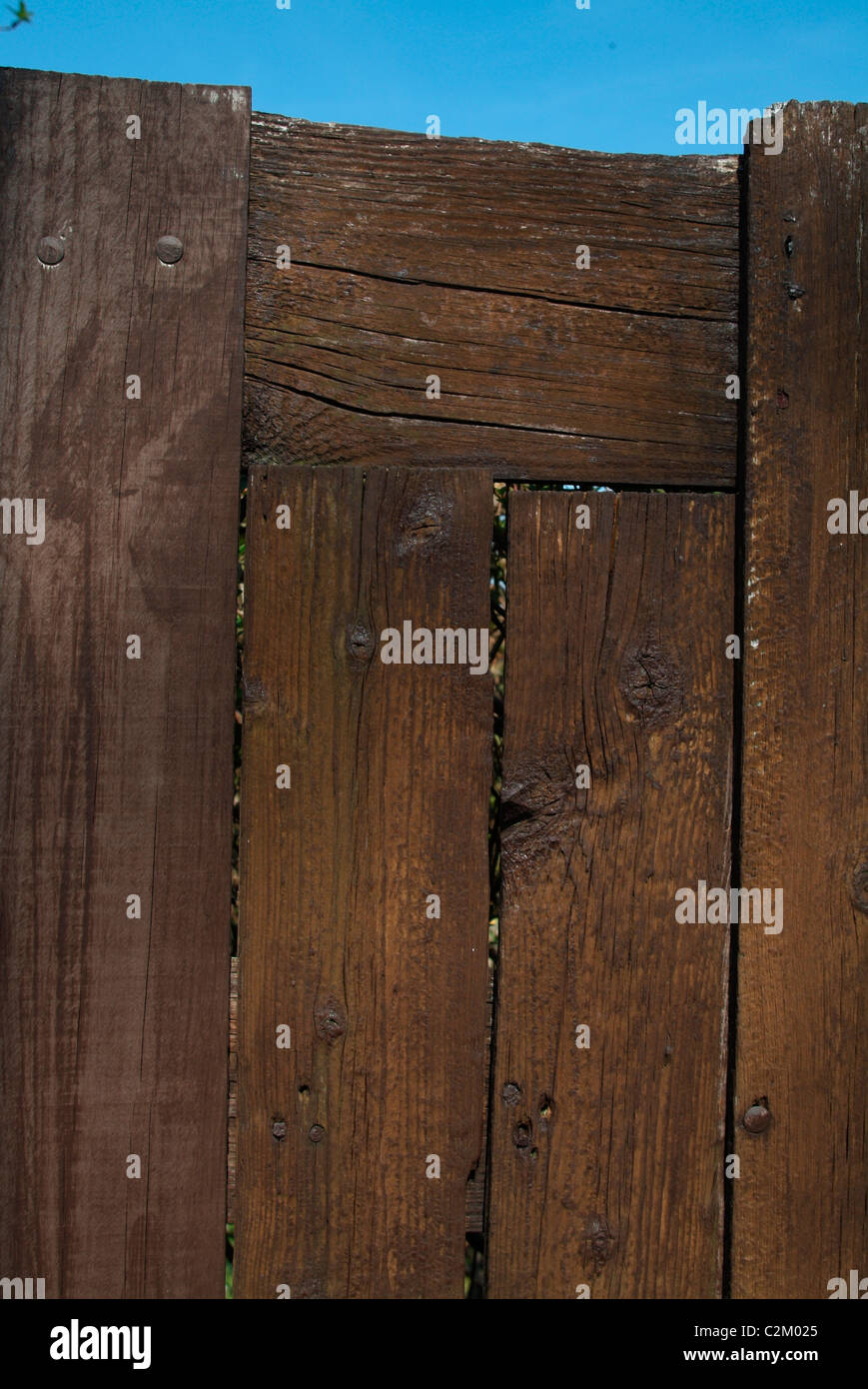 Backgrounds - detail of chunky wooden gate Stock Photo - Alamy