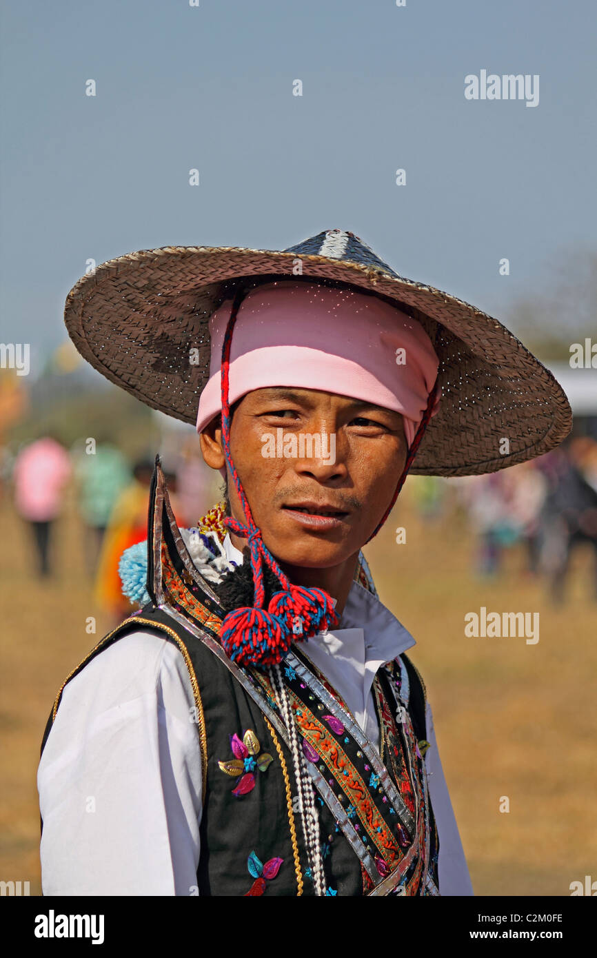 Khampti hi-res stock photography and images - Alamy