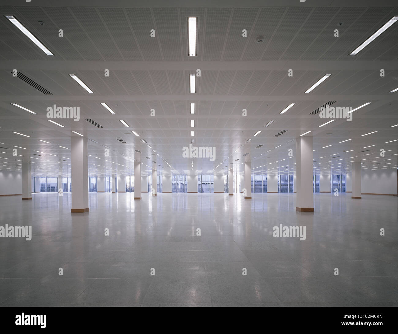 Empty Offices London High Resolution Stock Photography and Images - Alamy