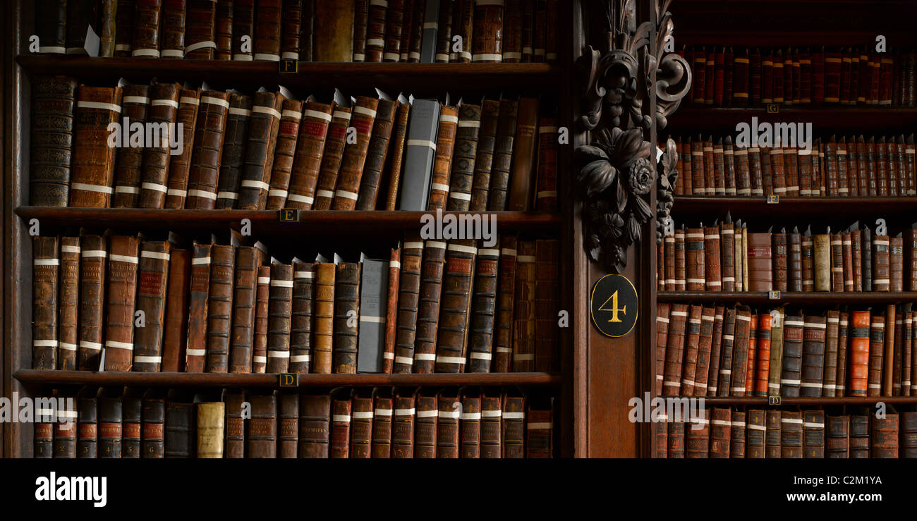 Library of the cathedral hi-res stock photography and images - Alamy