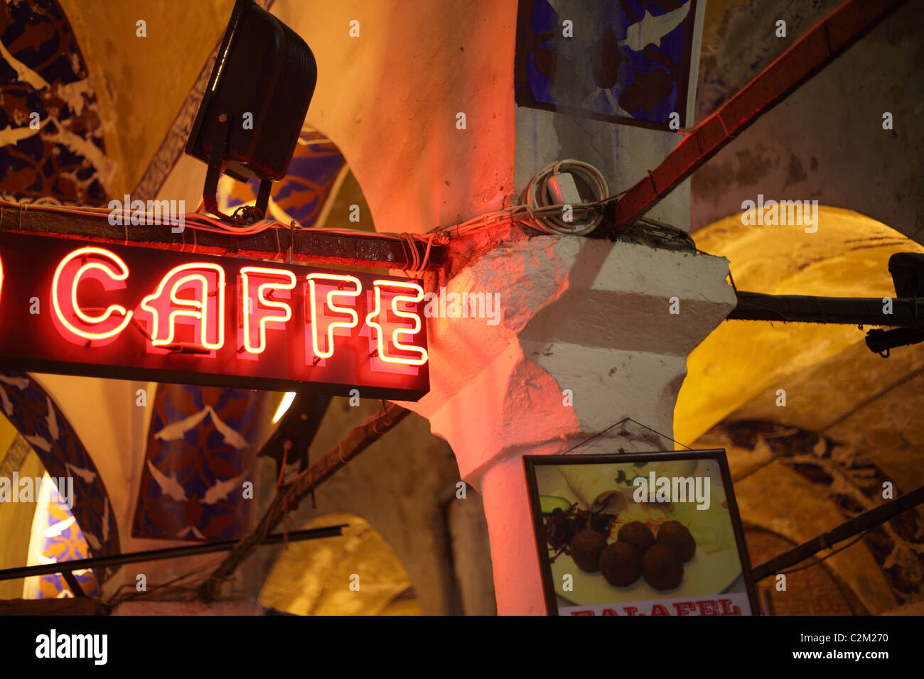 Cafe neon sign, Grand Bazaar, Istanbul, Turkey Stock Photo - Alamy