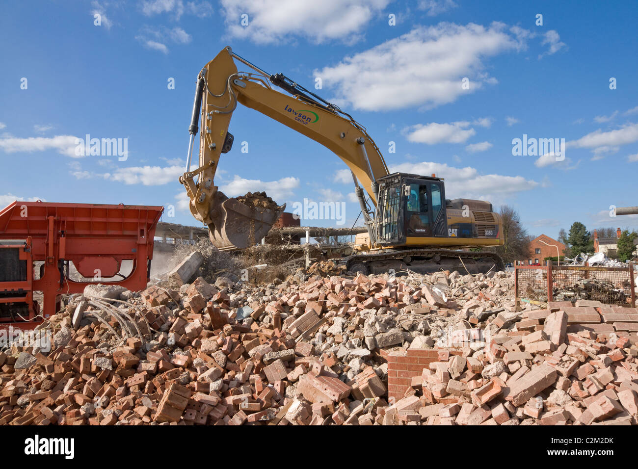 Excavator loading hi-res stock photography and images - Alamy
