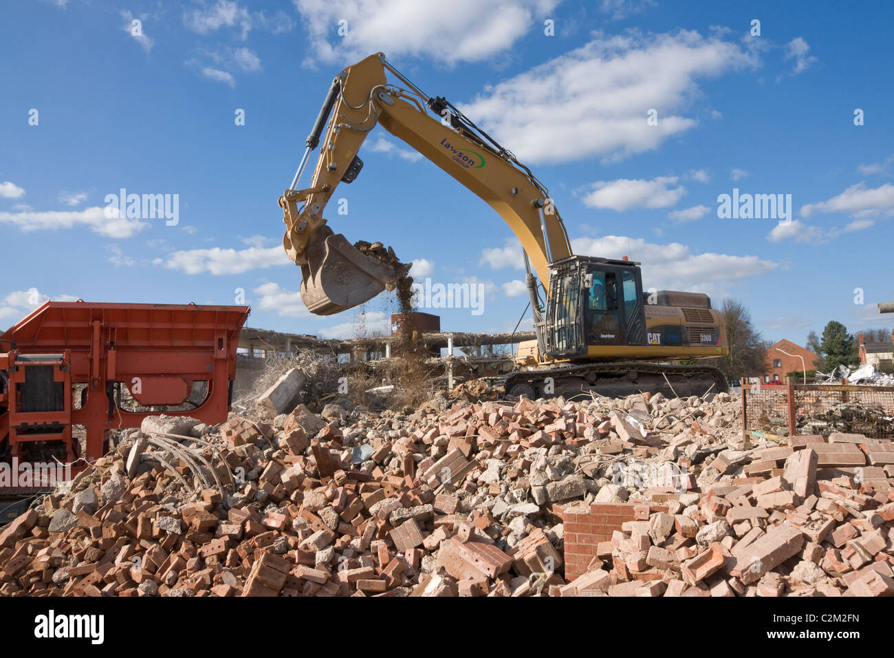 Tracked Excavator Loading Hopper Stock Photo - Alamy