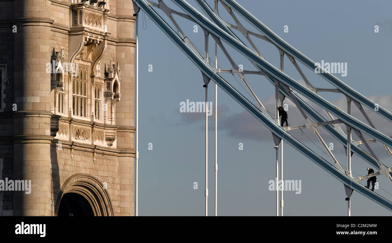 Bridge Construction Workers High Resolution Stock Photography and ...