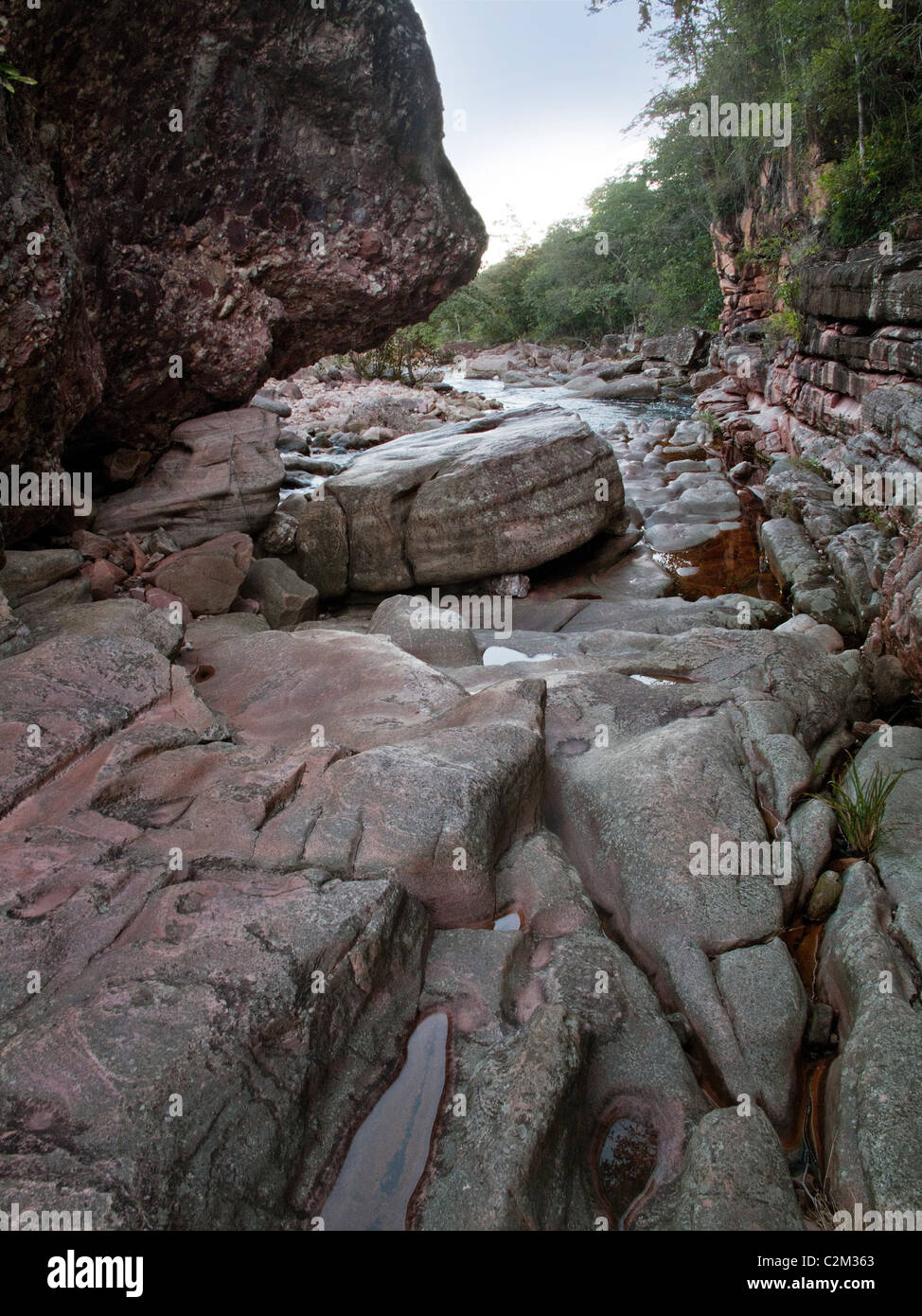 Rock formations outside of Lencois in the Chapada Diamantina, Bahia ...