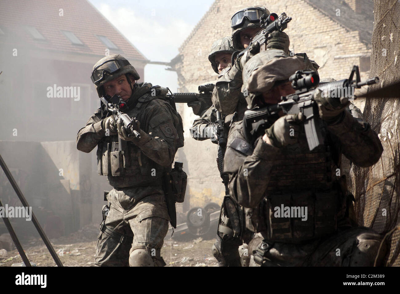 Ralph fiennes dir gerard butler hi-res stock photography and images - Alamy