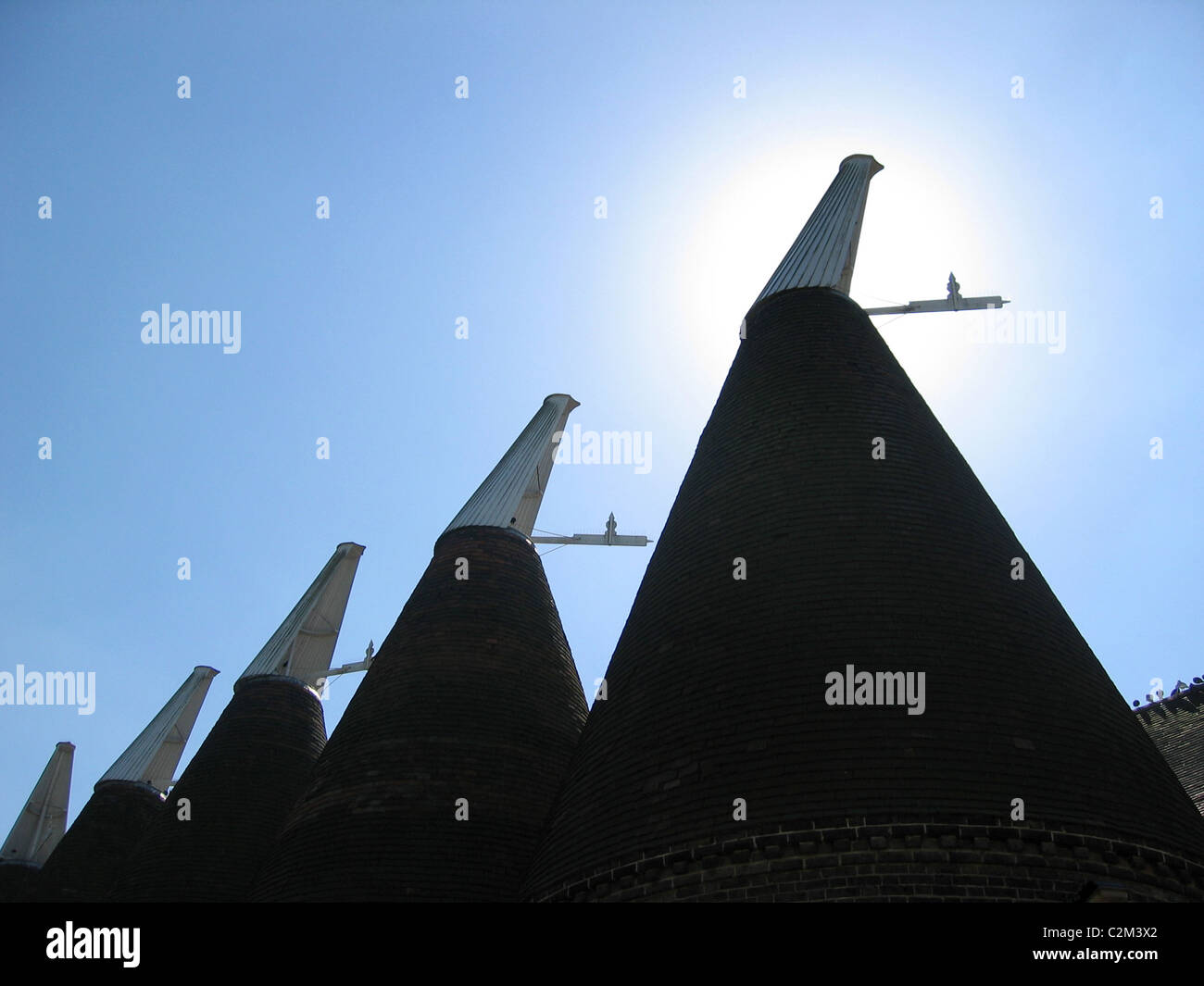 Kiln house kent hi-res stock photography and images - Alamy