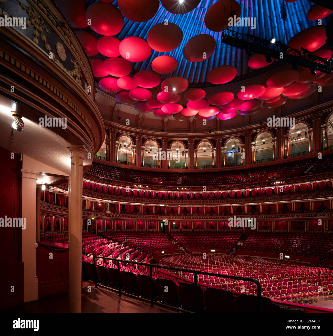 Royal Albert High Resolution Stock Photography and Images - Alamy