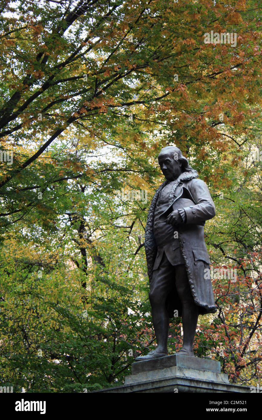 BENJAMIN FRANKLIN STATUE BOSTON USA 25 October 2010 Stock Photo - Alamy