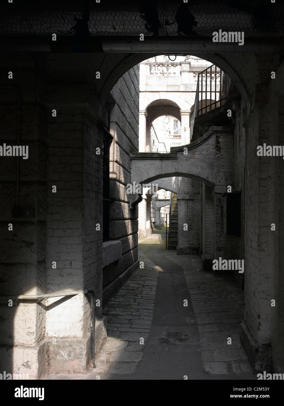 London Alleyways High Resolution Stock Photography and Images - Alamy
