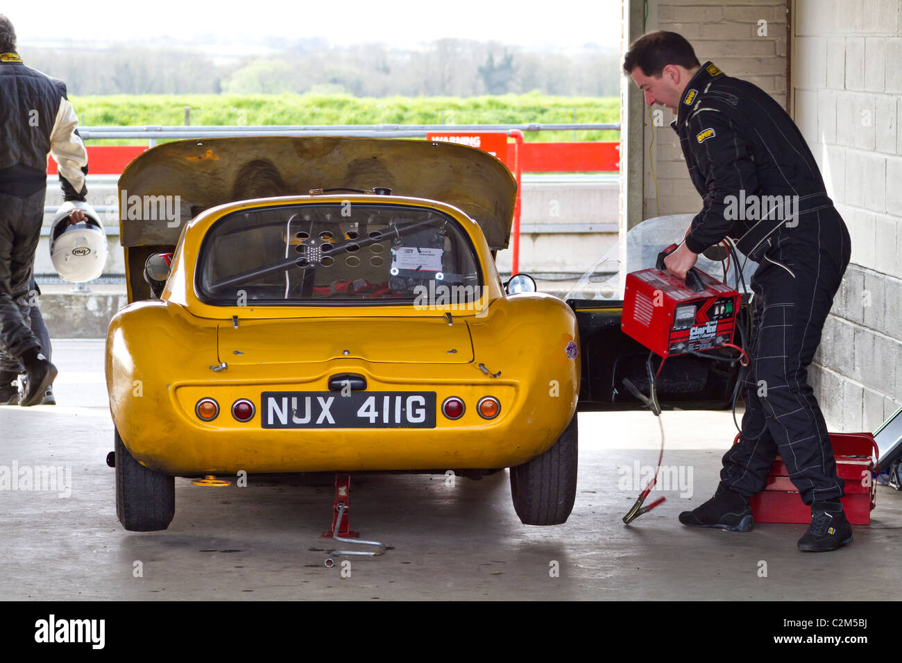 1960s 60s sixties mechanic hi-res stock photography and images - Alamy