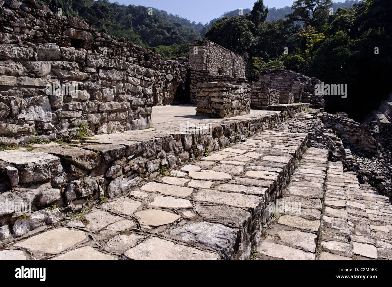 El palacio the palace palenque chiapas maya hi-res stock photography ...