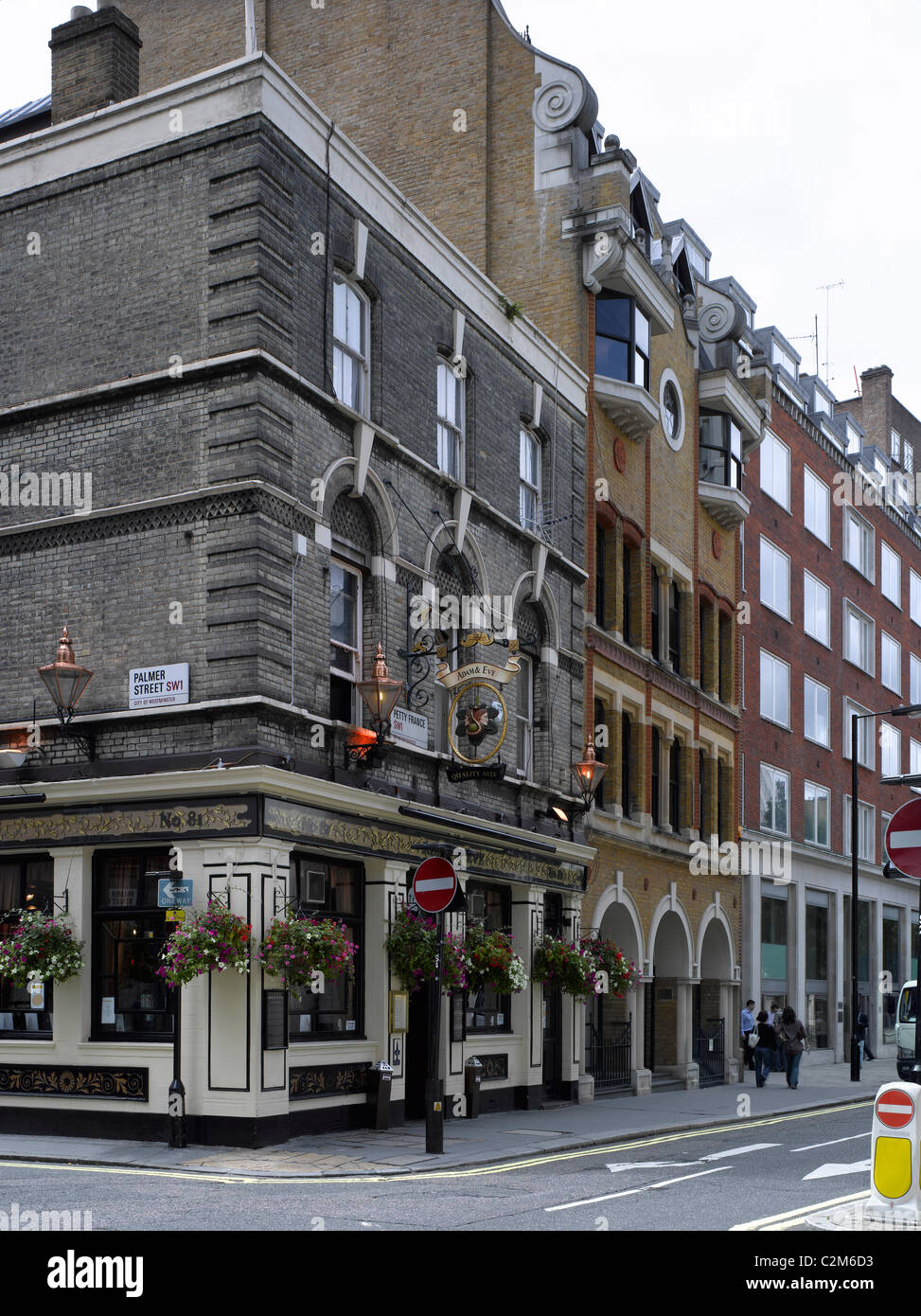 London brick buildings victoria High Resolution Stock Photography and ...