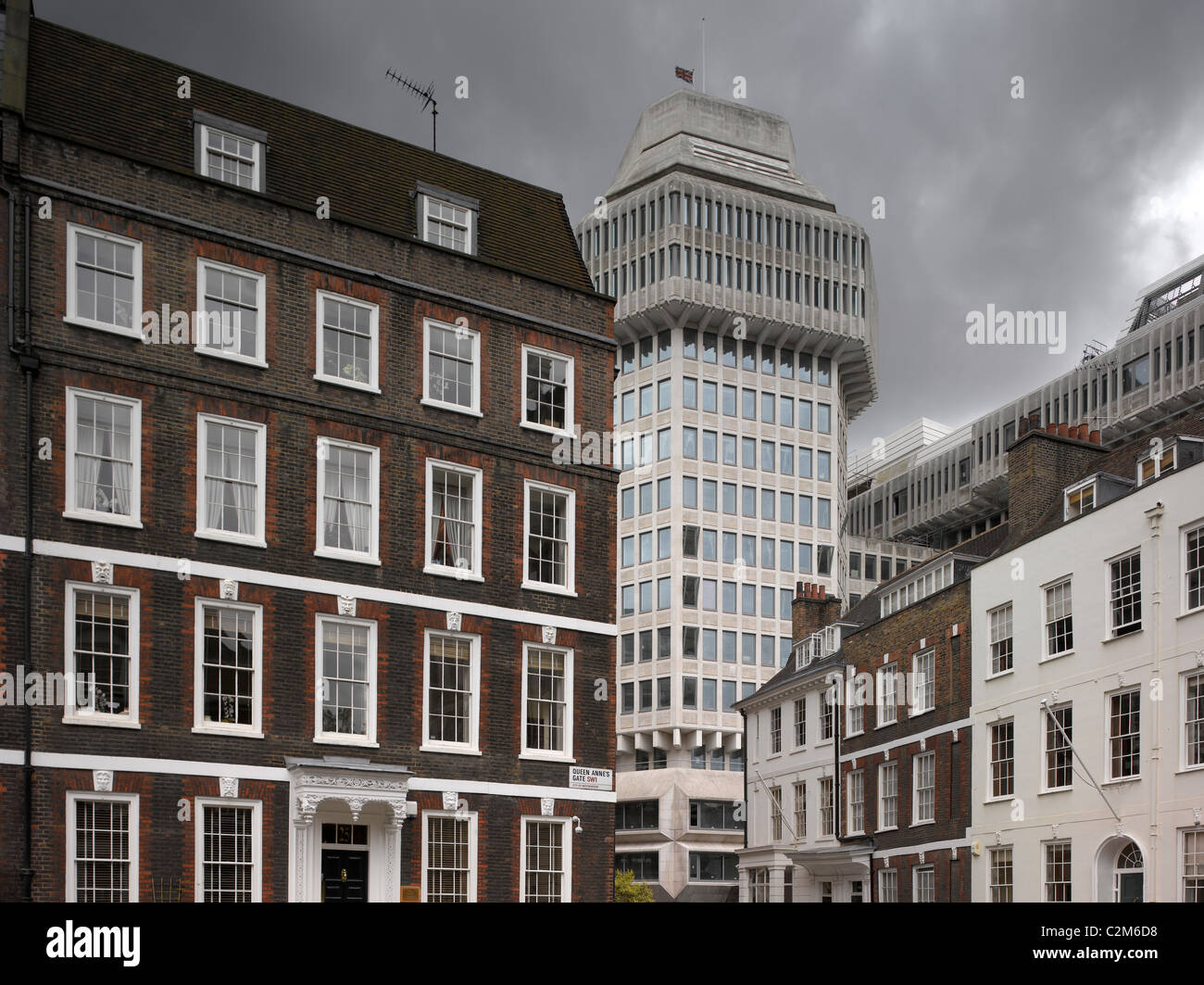 London brick buildings victoria High Resolution Stock Photography and ...