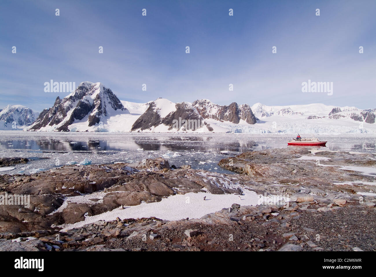 Peterman hi-res stock photography and images - Alamy