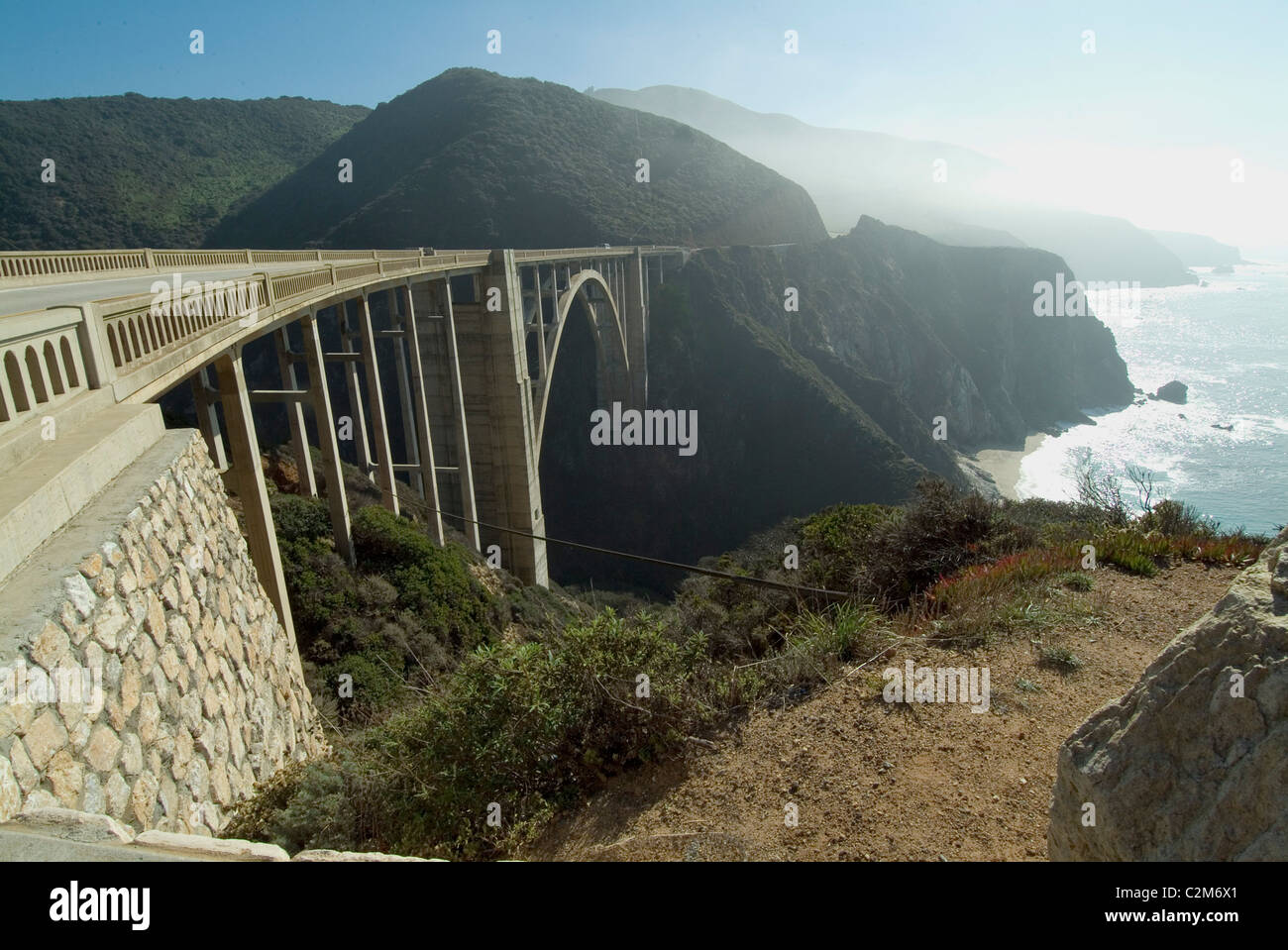 Open span arch bridge High Resolution Stock Photography and Images - Alamy